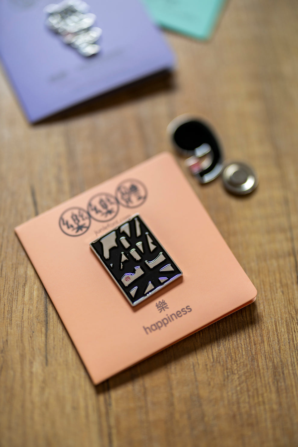 Junlefont Magnetic Collar Pins – Junlefont 樂樂体