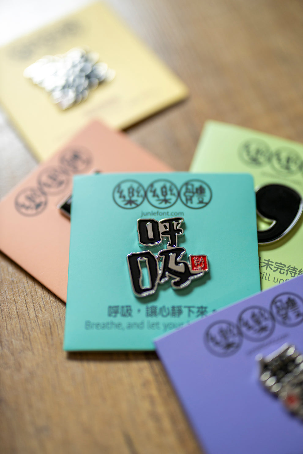 Junlefont Magnetic Collar Pins – Junlefont 樂樂体
